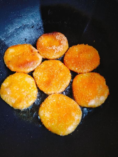 嫩南瓜饼的家常做法_南瓜饼怎么做好吃又简单-第1张图片-山城妙识 嫩南瓜饼的家常做法_南瓜饼怎么做好吃又简单-第1张图片-山城妙识