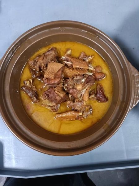 老鹅汤怎么做好吃_老鹅汤去腥增香的秘诀-第1张图片-山城妙识