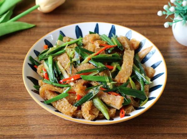 青蒜怎么做好吃_青蒜炒什么最香-第3张图片-山城妙识 青蒜怎么做好吃_青蒜炒什么最香-第3张图片-山城妙识