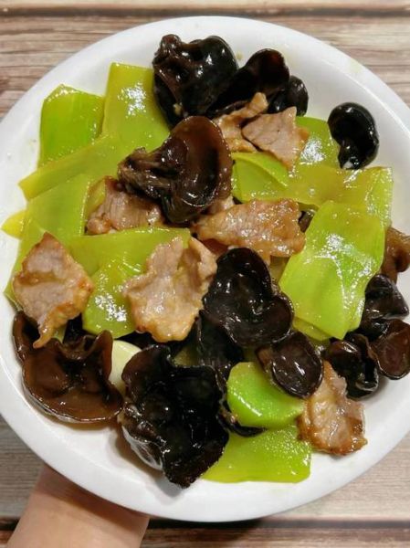 木耳和什么炒好吃又营养_家常搭配推荐-第2张图片-山城妙识 木耳和什么炒好吃又营养_家常搭配推荐-第2张图片-山城妙识