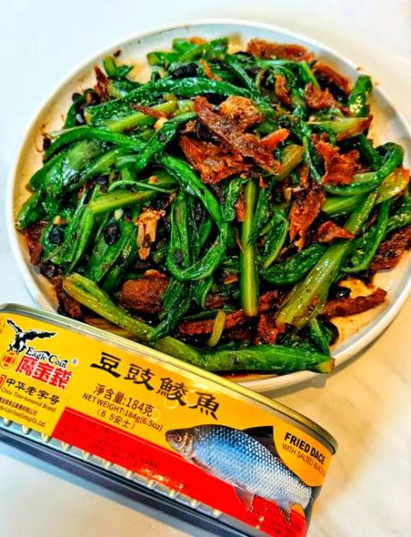 豆豉鲮鱼油麦菜怎么做_豆豉鲮鱼油麦菜视频教程-第2张图片-山城妙识