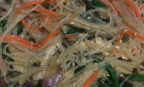 韩国炒杂菜怎么做_正宗韩式杂菜做法步骤-第2张图片-山城妙识 韩国炒杂菜怎么做_正宗韩式杂菜做法步骤-第2张图片-山城妙识