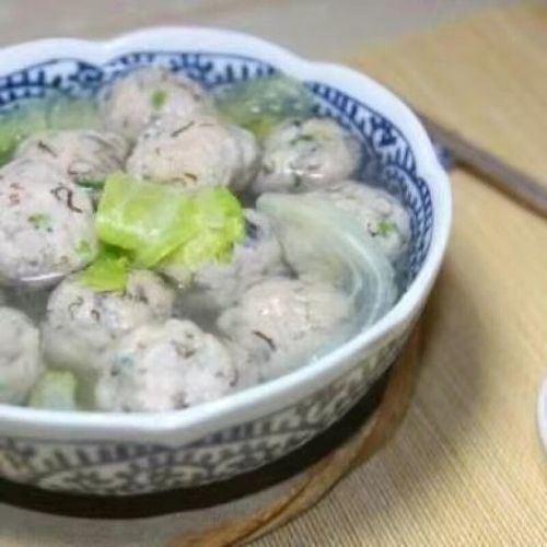 鱼丸子怎么做才弹牙_鱼丸制作常见问题-第1张图片-山城妙识