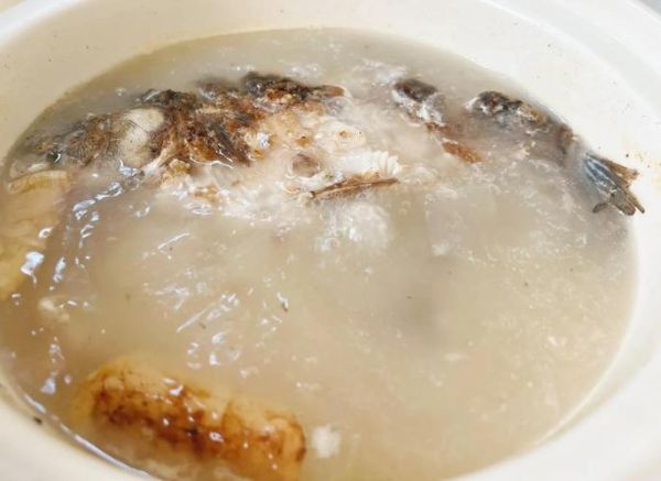 鱼汤怎么炖才不腥_鱼汤去腥技巧-第2张图片-山城妙识 鱼汤怎么炖才不腥_鱼汤去腥技巧-第2张图片-山城妙识