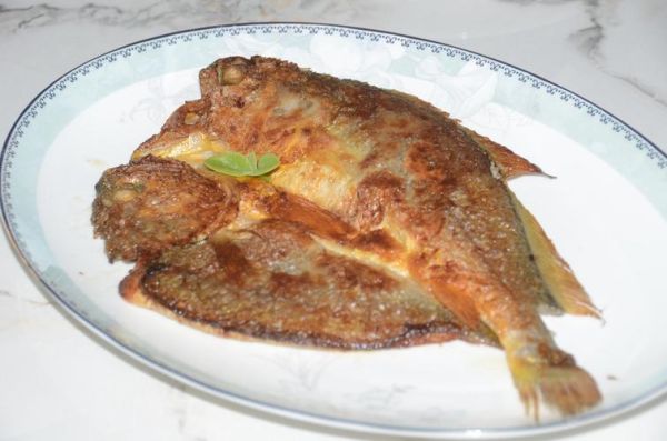 香煎黄花鱼怎么不粘锅_香煎黄花鱼用什么油-第3张图片-山城妙识 香煎黄花鱼怎么不粘锅_香煎黄花鱼用什么油-第3张图片-山城妙识