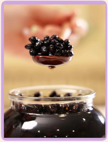 黑豆泡醋的正确吃法_黑豆泡醋的功效与禁忌-第2张图片-山城妙识 黑豆泡醋的正确吃法_黑豆泡醋的功效与禁忌-第2张图片-山城妙识