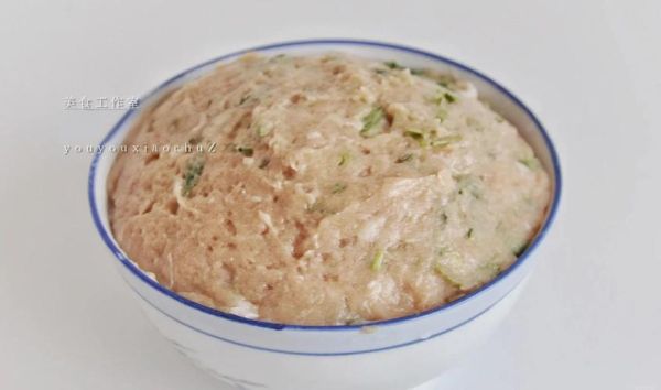 鲅鱼饺子怎么调馅不腥_正宗胶东做法-第1张图片-山城妙识