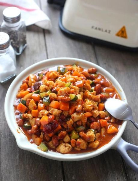 懒人版宫保鸡丁怎么做_懒人版宫保鸡丁需要焯水吗-第1张图片-山城妙识 懒人版宫保鸡丁怎么做_懒人版宫保鸡丁需要焯水吗-第1张图片-山城妙识