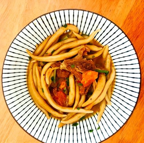 莜面条怎么做好吃_莜面条的做法大全-第1张图片-山城妙识