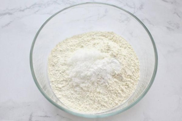 炸豆腐泡放多少小苏打_小苏打用量比例-第2张图片-山城妙识