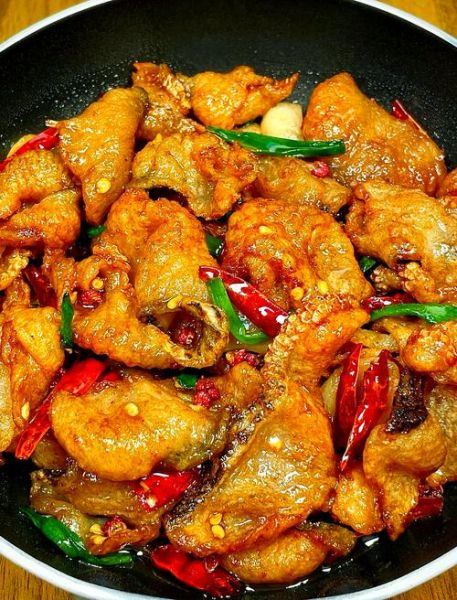 炖炸鱼的家常做法_怎么做外酥里嫩-第1张图片-山城妙识 炖炸鱼的家常做法_怎么做外酥里嫩-第1张图片-山城妙识