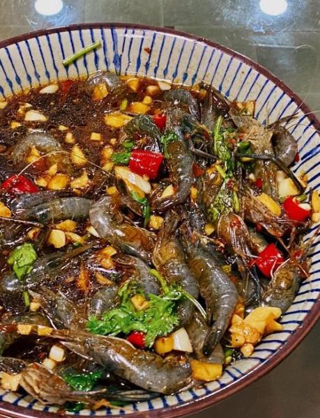 熟醉虾怎么做_熟醉虾调料配方-第1张图片-山城妙识 熟醉虾怎么做_熟醉虾调料配方-第1张图片-山城妙识