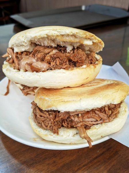 肉夹馍图片高清哪里找_肉夹馍怎么拍才诱人-第1张图片-山城妙识