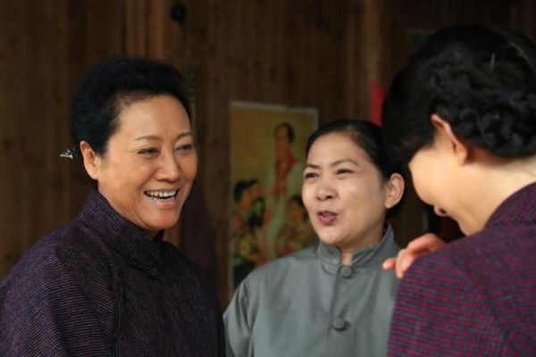 油菜花香电视剧剧情介绍_油菜花香演员表-第3张图片-山城妙识