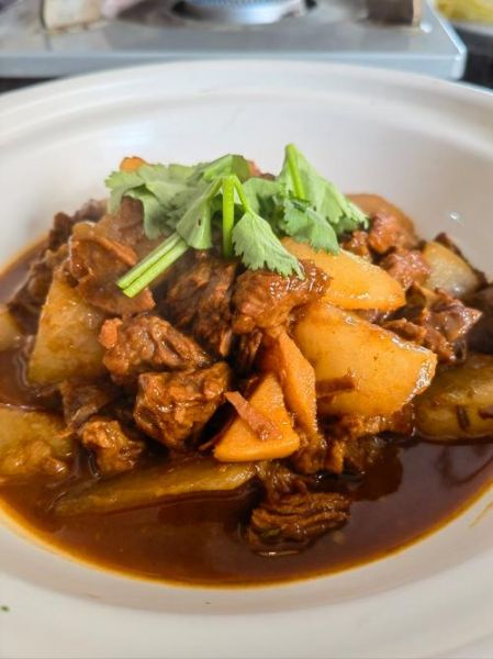 萝卜牛肉煲怎么做_萝卜牛肉煲要焯水吗-第2张图片-山城妙识 萝卜牛肉煲怎么做_萝卜牛肉煲要焯水吗-第2张图片-山城妙识