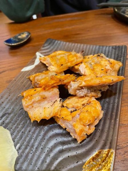 香煎三文鱼排怎么做_香煎三文鱼排热量高吗-第3张图片-山城妙识 香煎三文鱼排怎么做_香煎三文鱼排热量高吗-第3张图片-山城妙识