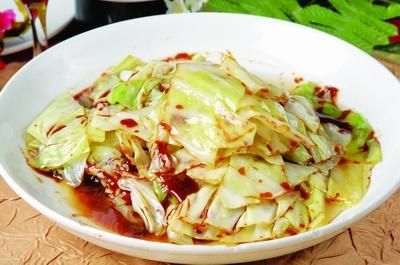 酱爆洋白菜怎么做_洋白菜炒多久才脆-第3张图片-山城妙识