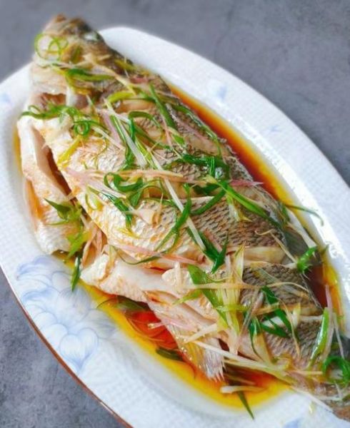 清蒸鱼怎么做才鲜嫩_清蒸鱼的做法大全家常菜简单-第2张图片-山城妙识 清蒸鱼怎么做才鲜嫩_清蒸鱼的做法大全家常菜简单-第2张图片-山城妙识