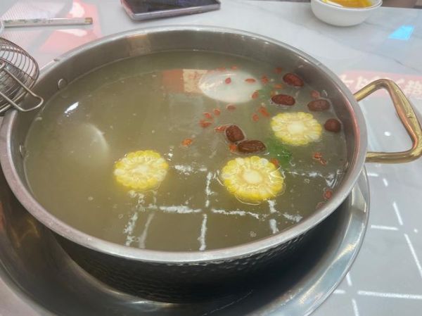 清汤牛肉火锅怎么做_清汤牛肉火锅需要哪些配料-第3张图片-山城妙识 清汤牛肉火锅怎么做_清汤牛肉火锅需要哪些配料-第3张图片-山城妙识