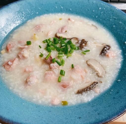香菇鸡肉粥怎么煮_香菇鸡肉粥做法大全-第2张图片-山城妙识 香菇鸡肉粥怎么煮_香菇鸡肉粥做法大全-第2张图片-山城妙识