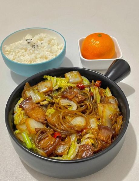 白菜粉条肉怎么做_白菜粉条肉家常做法-第2张图片-山城妙识