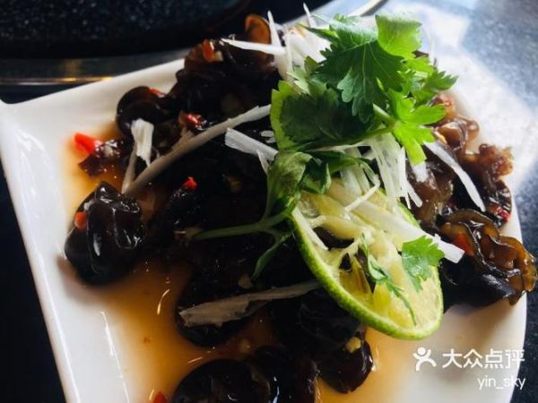 黑色滑滑菌菇是什么_黑色滑滑菌菇怎么吃-第2张图片-山城妙识