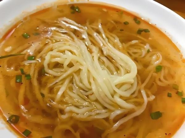 虾子小刀面怎么做_虾子小刀面是哪里的-第2张图片-山城妙识