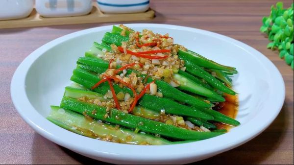 白灼秋葵焯水几分钟_秋葵焯水多久才脆绿-第3张图片-山城妙识