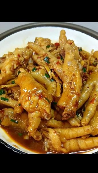 鸡爪怎么做才好吃_家常鸡爪简单又入味-第1张图片-山城妙识 鸡爪怎么做才好吃_家常鸡爪简单又入味-第1张图片-山城妙识