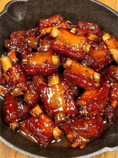 红烧排骨怎么烧好吃又简单_红烧排骨最简单的家常做法-第1张图片-山城妙识 红烧排骨怎么烧好吃又简单_红烧排骨最简单的家常做法-第1张图片-山城妙识