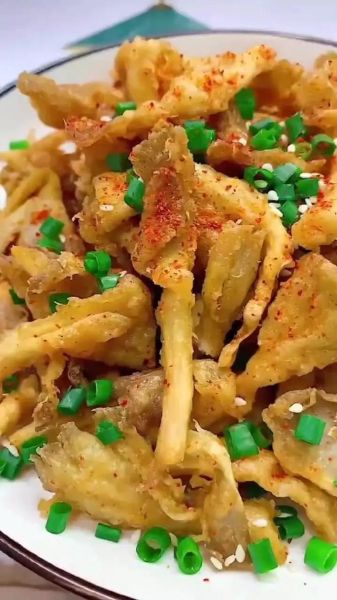 鲜炸蘑菇怎么做_炸蘑菇用面粉还是淀粉-第3张图片-山城妙识 鲜炸蘑菇怎么做_炸蘑菇用面粉还是淀粉-第3张图片-山城妙识