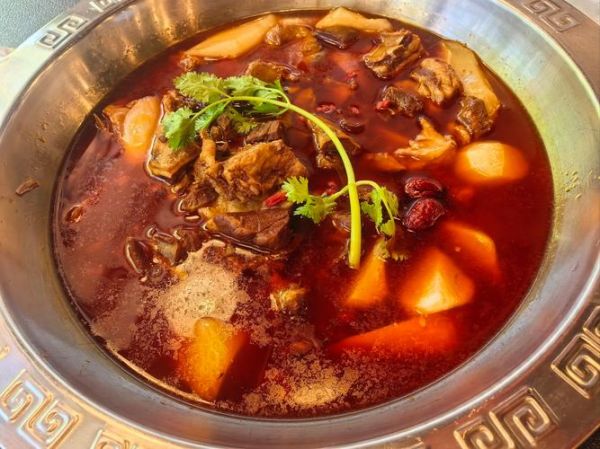 红焖羊肉的做法及配料_红焖羊肉怎么做好吃-第2张图片-山城妙识