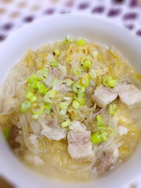 排骨酸菜炖粉条怎么做_排骨酸菜炖粉条的家常做法-第2张图片-山城妙识 排骨酸菜炖粉条怎么做_排骨酸菜炖粉条的家常做法-第2张图片-山城妙识