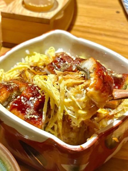 日式鳗鱼炒饭怎么做_鳗鱼炒饭酱汁比例是多少-第1张图片-山城妙识 日式鳗鱼炒饭怎么做_鳗鱼炒饭酱汁比例是多少-第1张图片-山城妙识