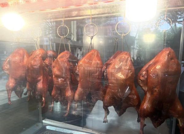 烤鸭店赚钱吗_开烤鸭店利润分析-第2张图片-山城妙识