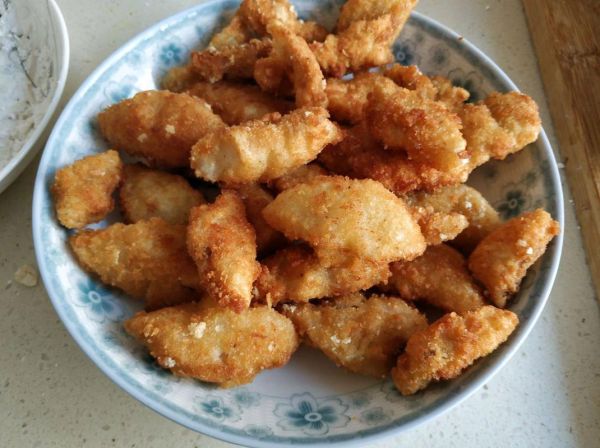 炸鳕鱼块怎么做_鳕鱼块炸多久才酥脆-第3张图片-山城妙识 炸鳕鱼块怎么做_鳕鱼块炸多久才酥脆-第3张图片-山城妙识