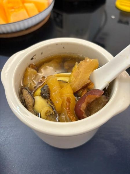 鲍鱼汤怎么做_鲍鱼汤的家常做法-第3张图片-山城妙识