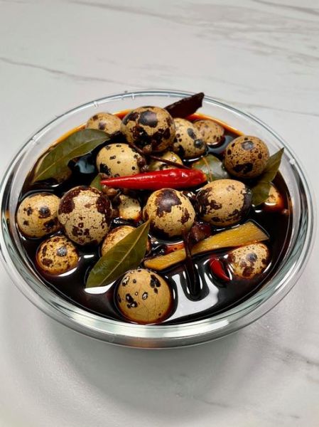 鹌鹑蛋怎么做好吃_家常鹌鹑蛋做法大全-第1张图片-山城妙识