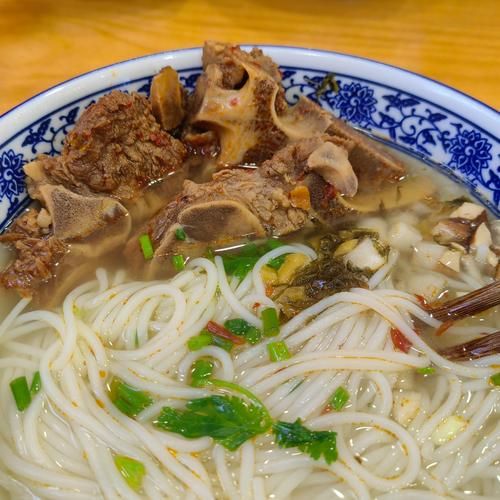 牛髓粉央视曝光_真相是什么-第3张图片-山城妙识 牛髓粉央视曝光_真相是什么-第3张图片-山城妙识