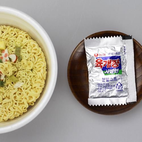 韩国辛拉面和方便面有什么区别_哪个更好吃-第2张图片-山城妙识 韩国辛拉面和方便面有什么区别_哪个更好吃-第2张图片-山城妙识