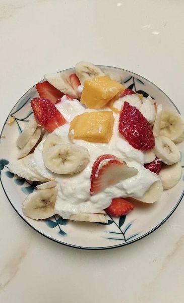 最简单的水果沙拉怎么做_需要哪些材料-第2张图片-山城妙识 最简单的水果沙拉怎么做_需要哪些材料-第2张图片-山城妙识