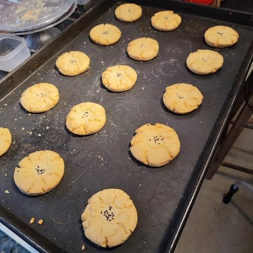 鸡仔饼新娘灵异事件真相_鸡仔饼新娘是谁-第1张图片-山城妙识