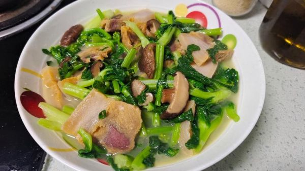 咸肉与什么搭配最好吃_咸肉炒什么菜最下饭-第1张图片-山城妙识