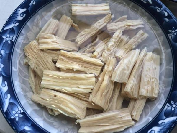 腐竹一般要泡多久才能吃_腐竹怎么泡发最快-第2张图片-山城妙识