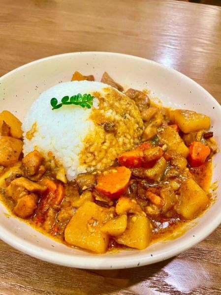 咖喱鸡肉饭图片大全高清_如何拍出诱人食欲-第3张图片-山城妙识