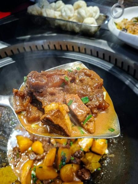 筋头巴脑一锅出怎么做_家庭版筋头巴脑做法-第1张图片-山城妙识