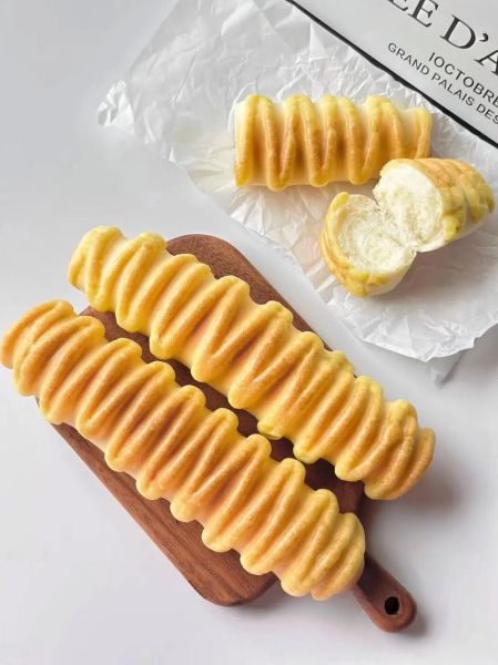 毛毛虫面包怎么做_毛毛虫面包好吃吗-第2张图片-山城妙识