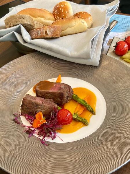 西餐摆盘技巧有哪些_如何拍出高级感-第2张图片-山城妙识