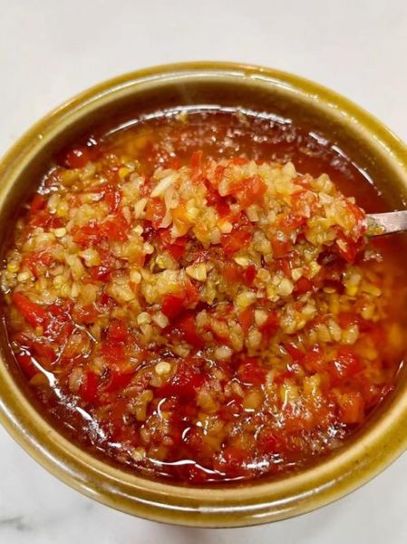 蒜蓉辣椒酱怎么做_蒜蓉辣椒酱的做法视频-第1张图片-山城妙识 蒜蓉辣椒酱怎么做_蒜蓉辣椒酱的做法视频-第1张图片-山城妙识