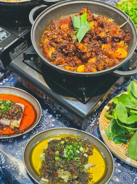 辣子鸡火锅怎么做_辣子鸡火锅底料配方-第3张图片-山城妙识 辣子鸡火锅怎么做_辣子鸡火锅底料配方-第3张图片-山城妙识